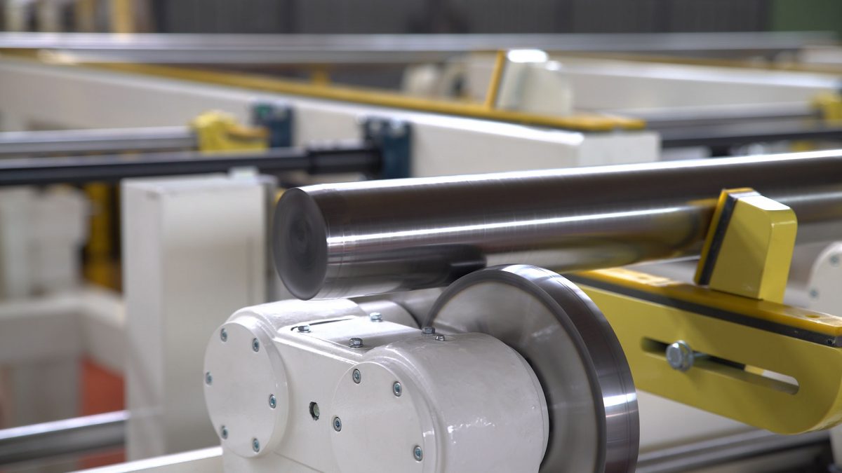 Loading and unloading systems for round bars and tubes – Steel Motion